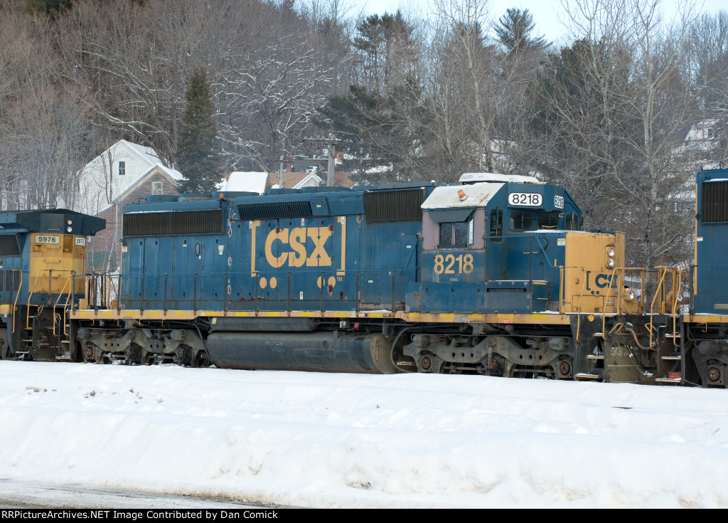 CSXT 8218